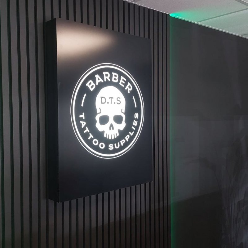 Black Alumiunium Tray Sign | Customise Your Illuminated Aluminium Sign